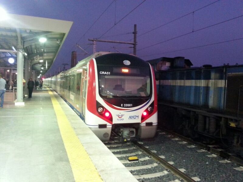 Plan schématique des transports en commun à Istanbul