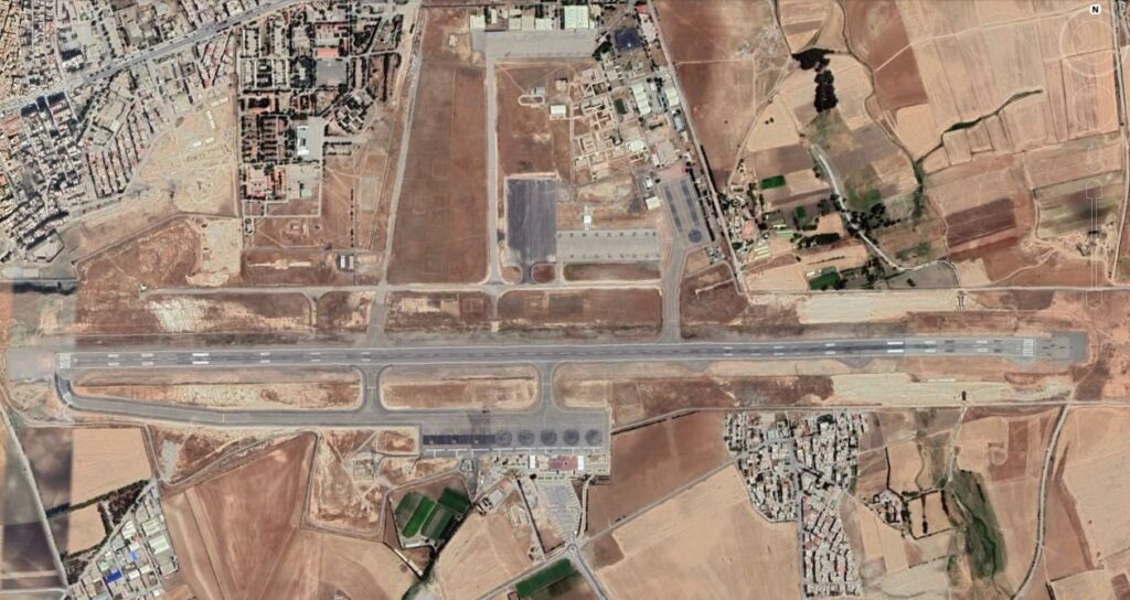Carte de l'aéroport de Sétif - 8 mai 1945